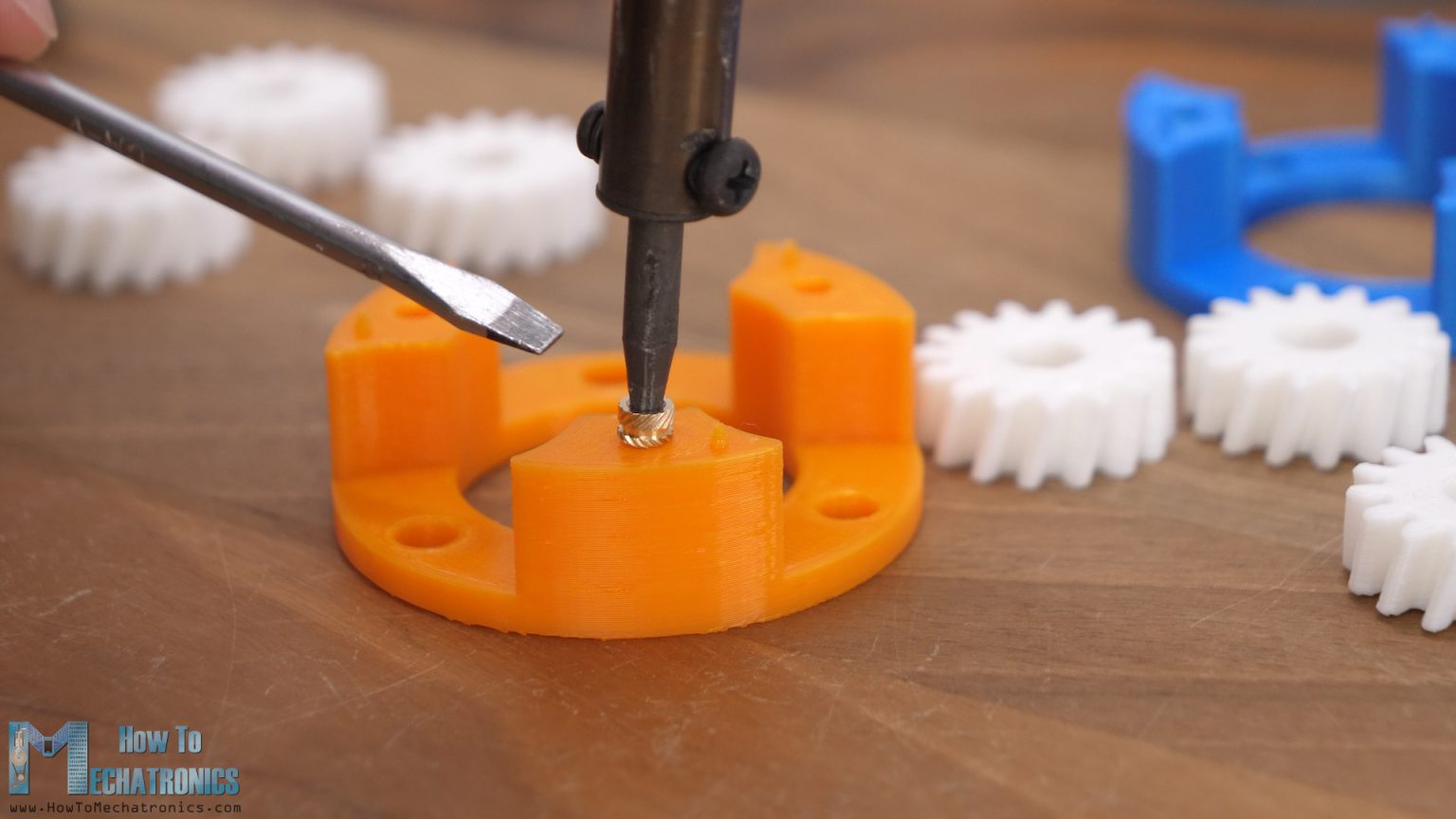 How Planetary Gears Work - 3D Printed Planetary Gearbox Design and Test