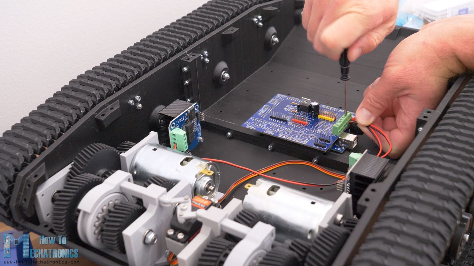 Making a BEAST of a 3D Printed RC TANK with Dual Speed Gearbox - How To Mechatronics